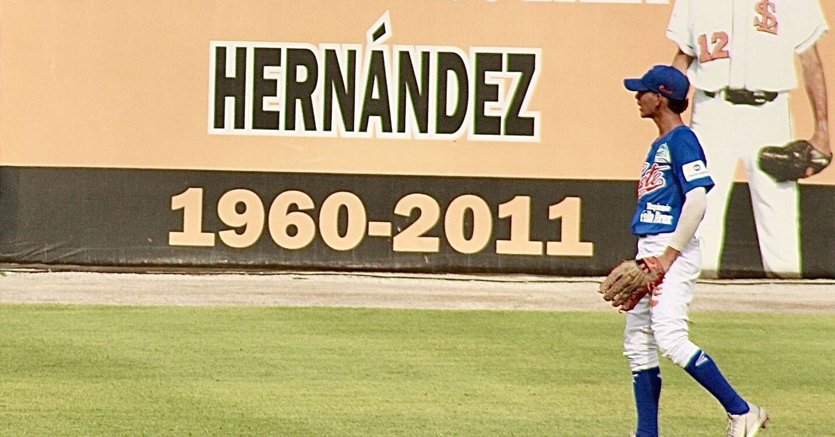 Se cumplen 10 años de la desaparición física de la leyenda, Roberto ...