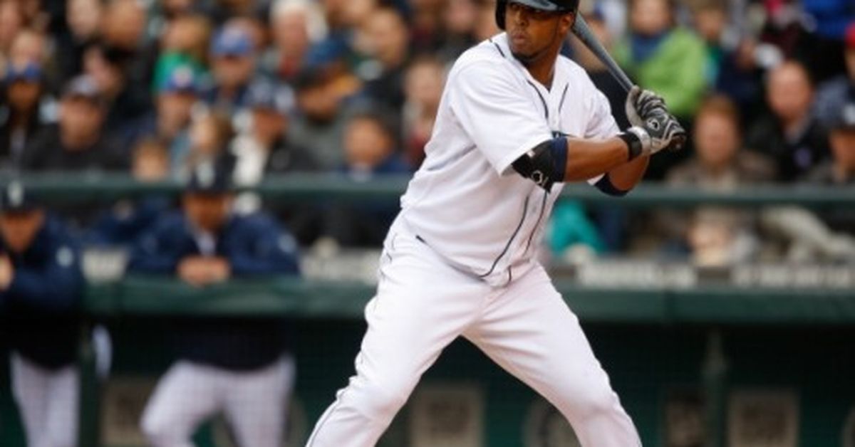 Carlos Peguero pasa de los Marineros a los Reales - MLB | TVN Panamá