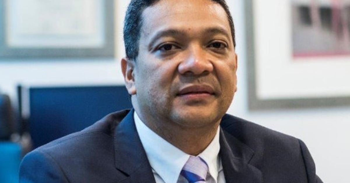 Dino Mon: Presidente Mulino designa a Dino Mon como director de la Caja ...