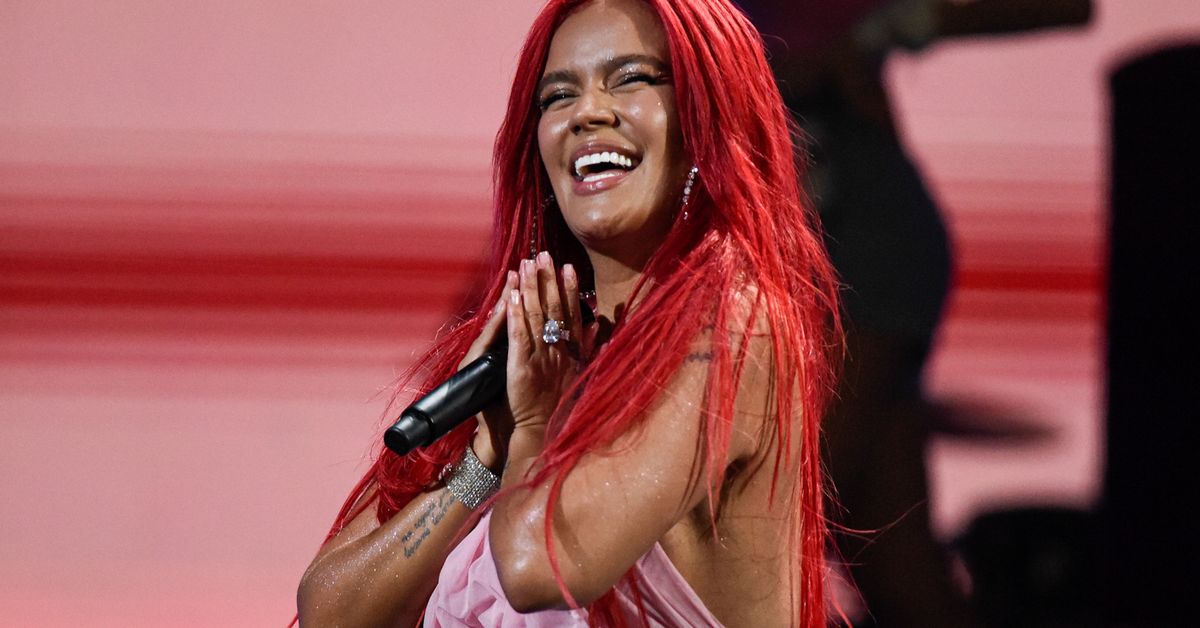 Karol G: Karol G rompe en llanto tras lograr récord histórico en la lista Billboard - Música ...