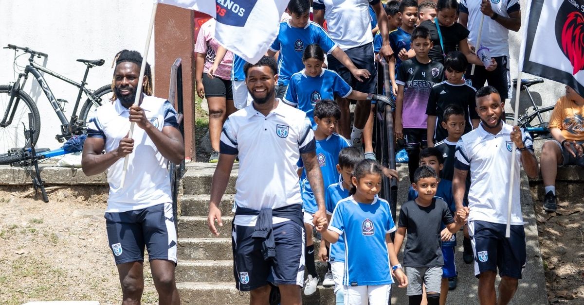 UMECIT FC lleva alegría y apoyo al fútbol de barrio en Valles del Lago ...