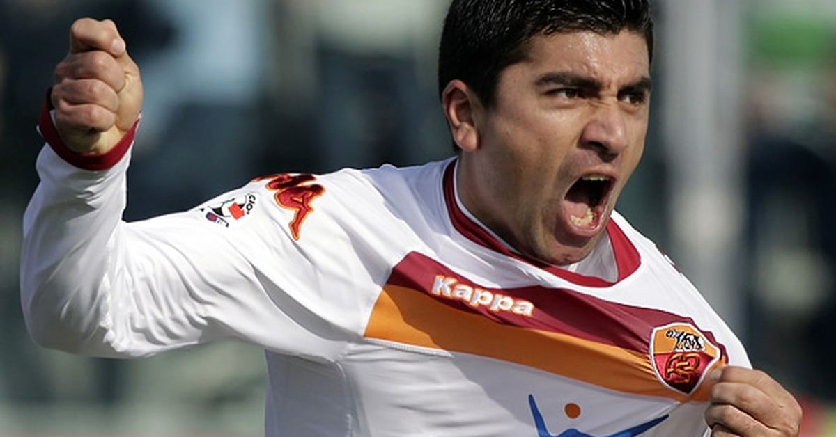 Chileno David Pizarro vuelve a la Roma - Fútbol internacional | Tvn Panamá