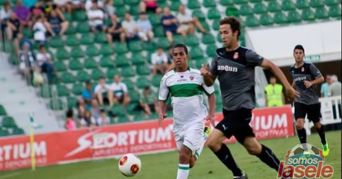 Jairo Jiménez en acción con el Elche Ilicitano en España - La Sele ...