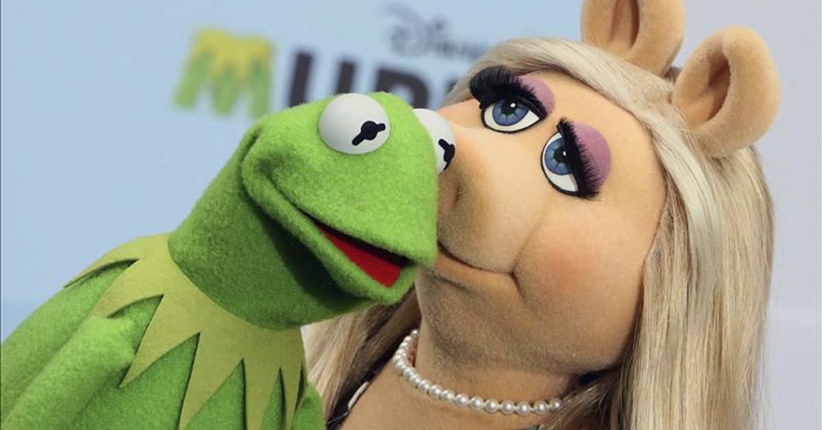 Peggy rompe con la rana René en medio de la promoción de un nuevo ...