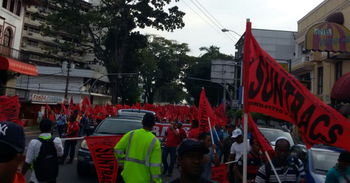 Miembros de Frenadeso marchan a la Presidencia - Panamá | Tvn Panamá