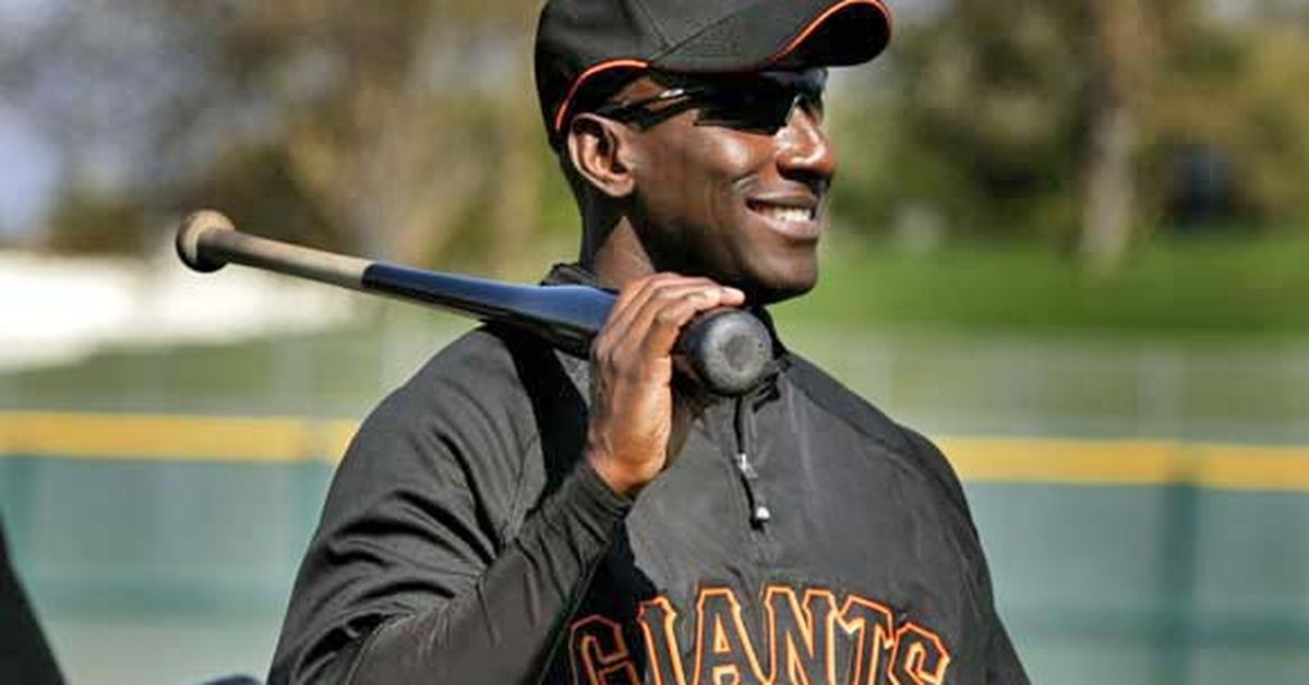 Roberto Kelly comandaría la tropa istmeña para el Clásico Mundial de ...