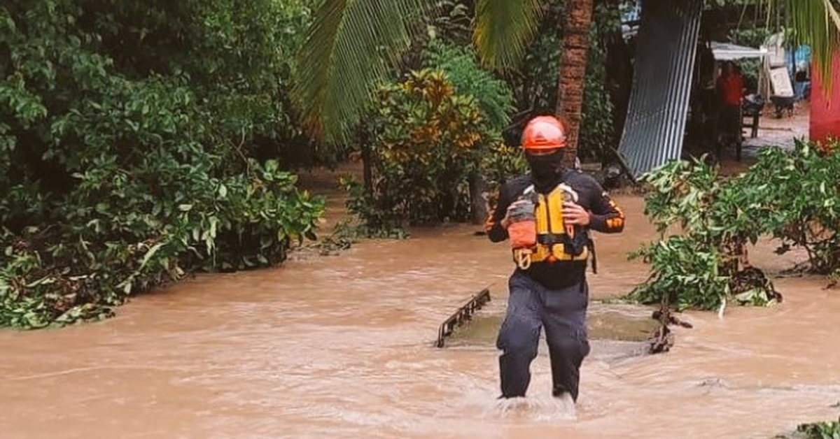 Lluvias: Lluvias causan inundaciones y caída de arboles en varios ...