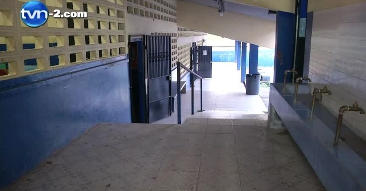 Escuela Emperatriz Taboada inicia clases el lunes 9 por falta de agua ...