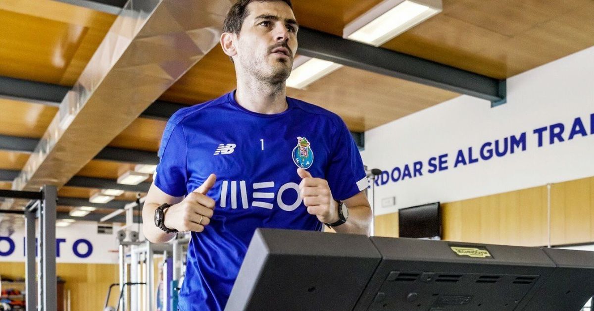Iker Casillas vuelve al fútbol, medio año después de sufrir un infarto - Fútbol internacional ...