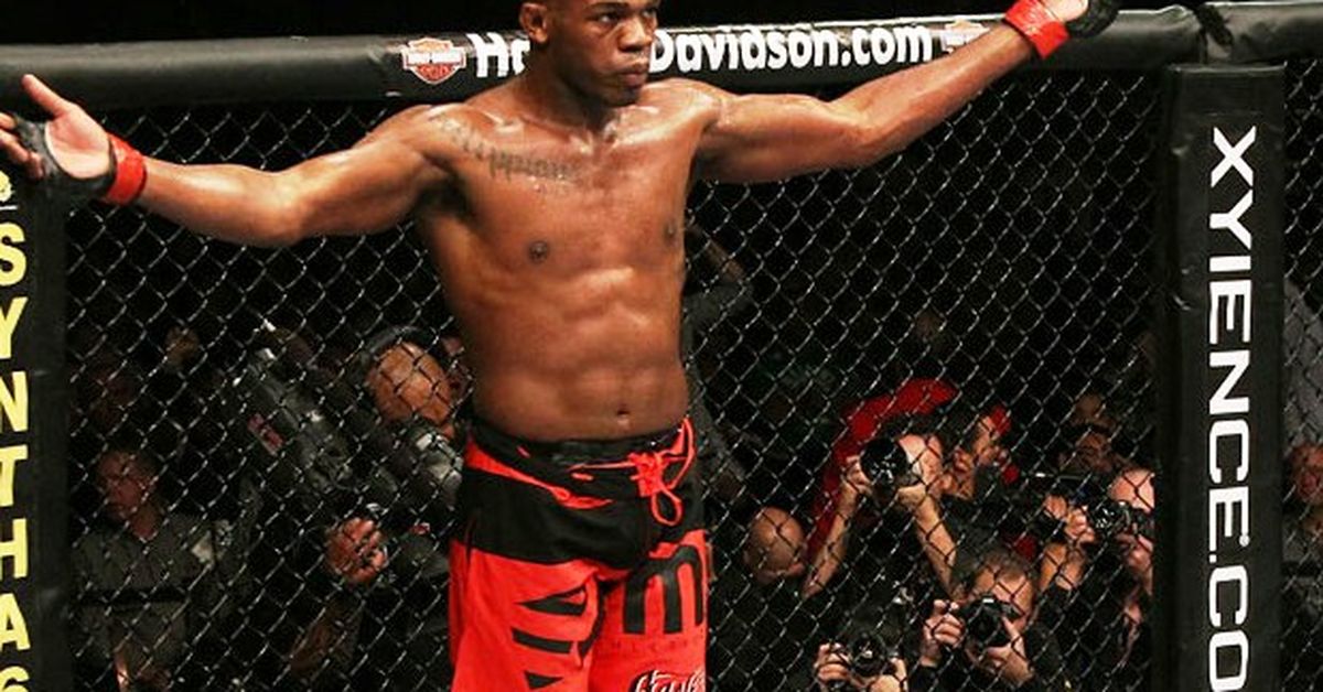 Jones venció por rendición a Machida - Más deportes | Tvn Panamá