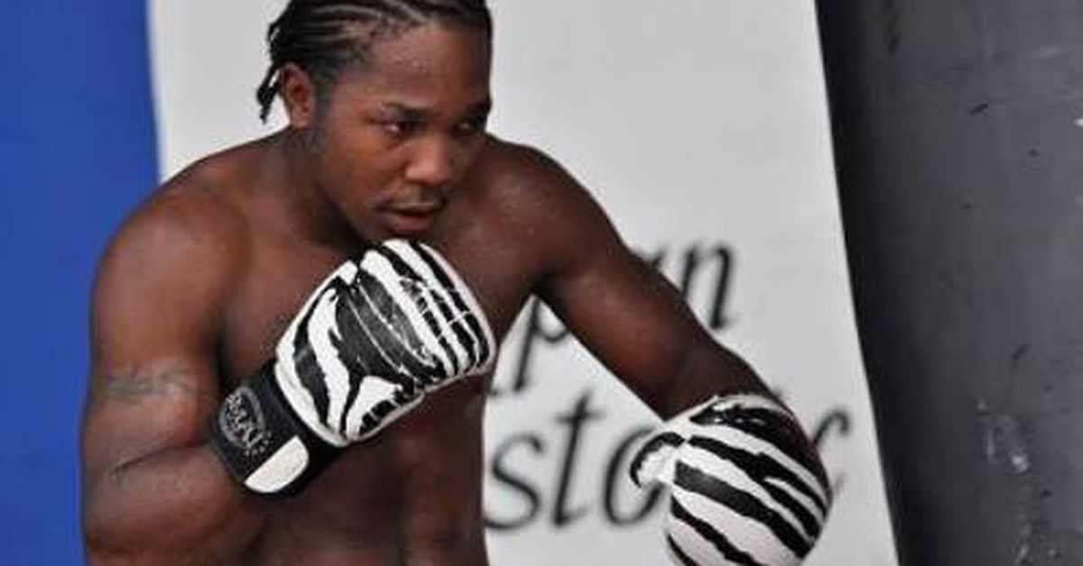 "Metralleta" Mosquera afina su puntería el VIP Boxing Night - Boxeo ...