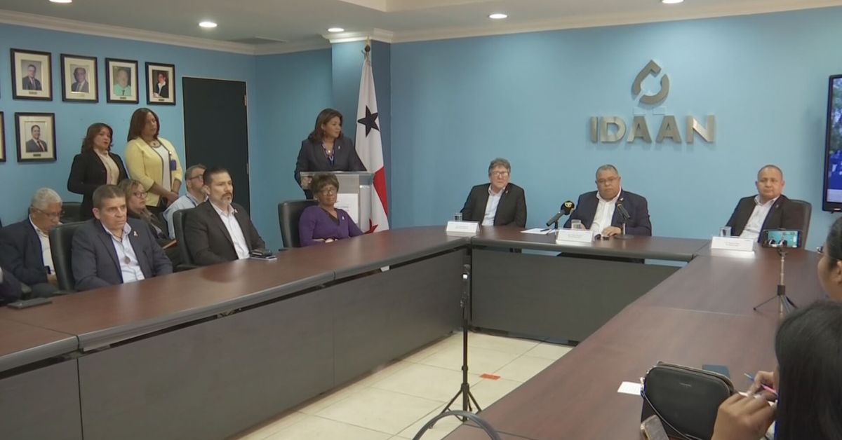 El director del Idaan detecta cuentas por pagar que sobrepasan los $400 ...