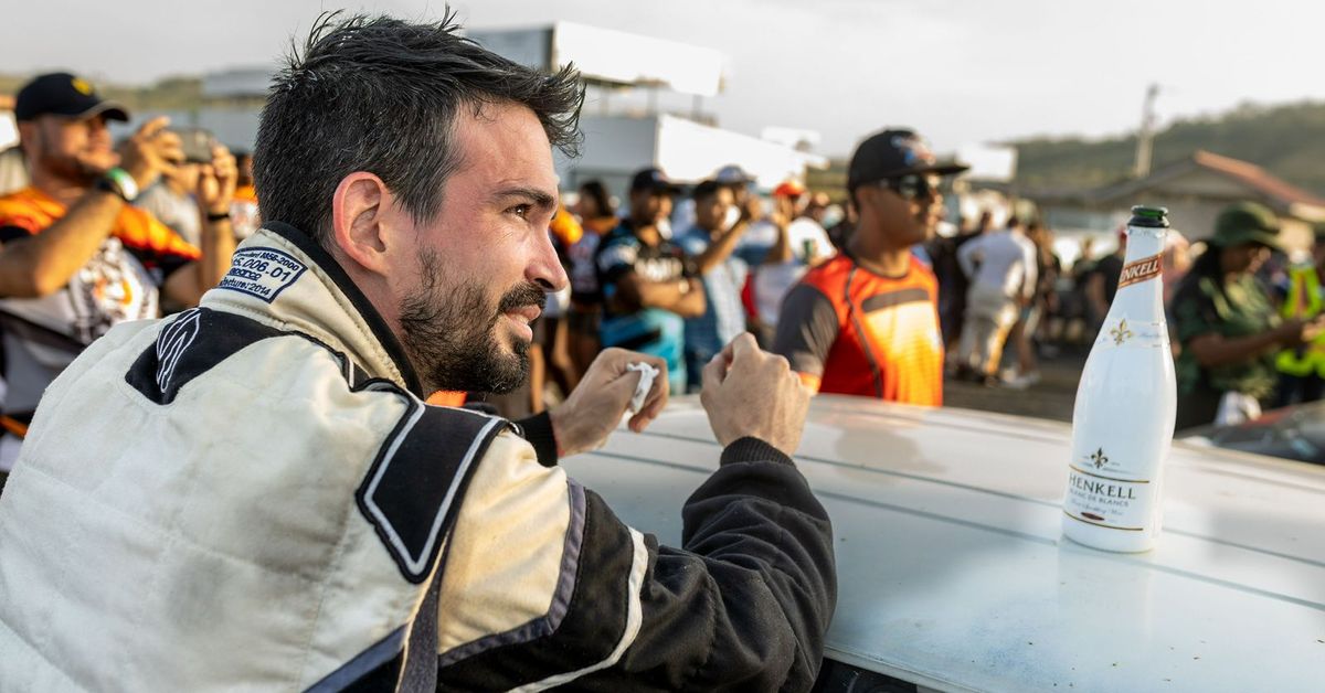 Antonio Roquer| El piloto panameño está listo para retomar su carrera ...