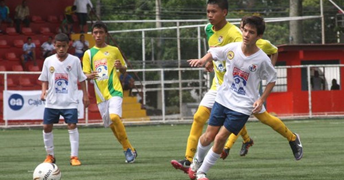 San Miguelito y Chorrillo FC, finalistas del Fútbol Sub-15 - Fútbol ...