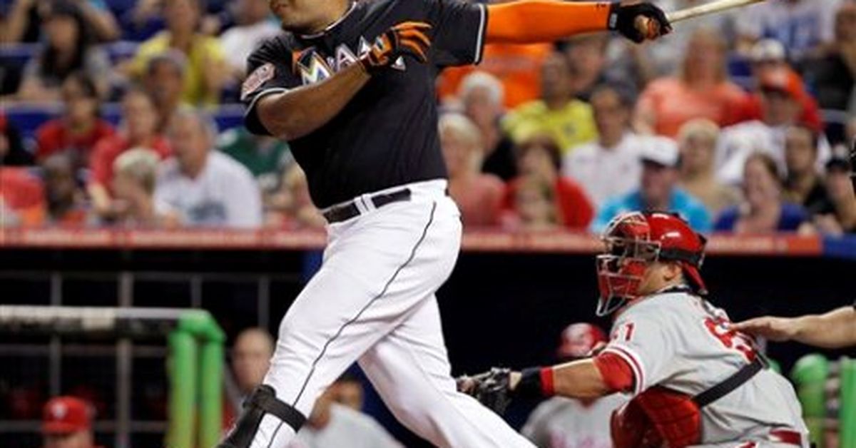 Hit de Carlos Lee sentenció a Ruiz y los Filis - MLB | Tvn Panamá