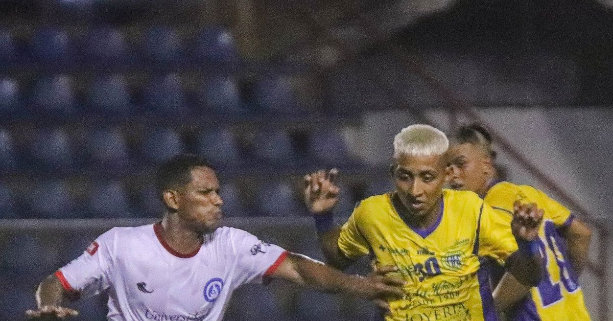 Fútbol panameño: LPF: Herrera FC y CD Universitario protagonizaron ...