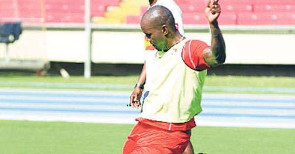 Baloy se reporta deseoso de jugar toda la eliminatoria con "La Roja ...