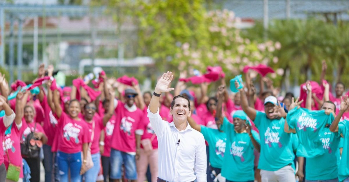 Elecciones 2024: Entregan credenciales como candidato presidencial del ...