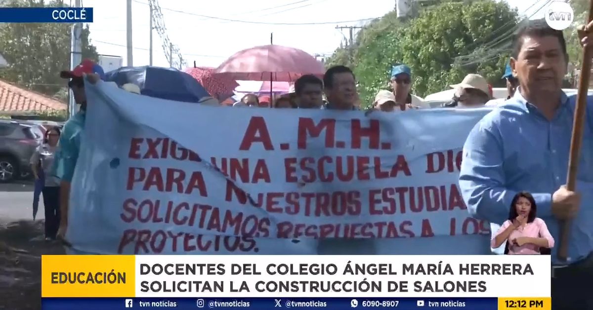 Año escolar 2024: ¡Quieren más salones! docentes del Colegio Ángel ...