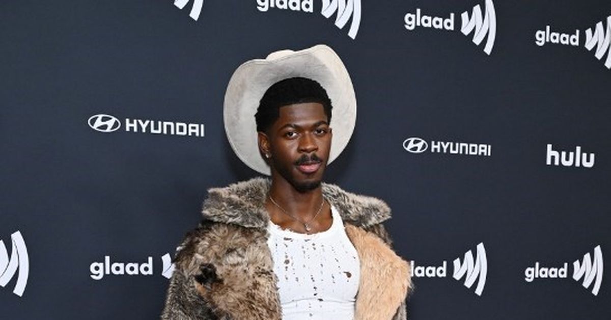 Acusan de cuatro delitos al rapero Lil Nas X tras deambular semidesnudo por Los Ángeles - Show ...
