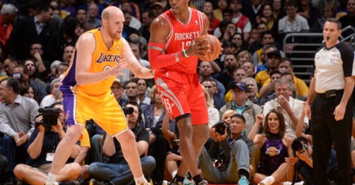 Howard luce imponente en su regreso a Los Ángeles - Baloncesto | Tvn Panamá