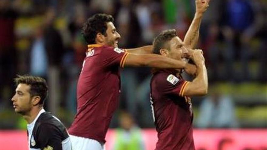 Totti seguirá con la Roma por dos años más - Fútbol internacional | TVN ...