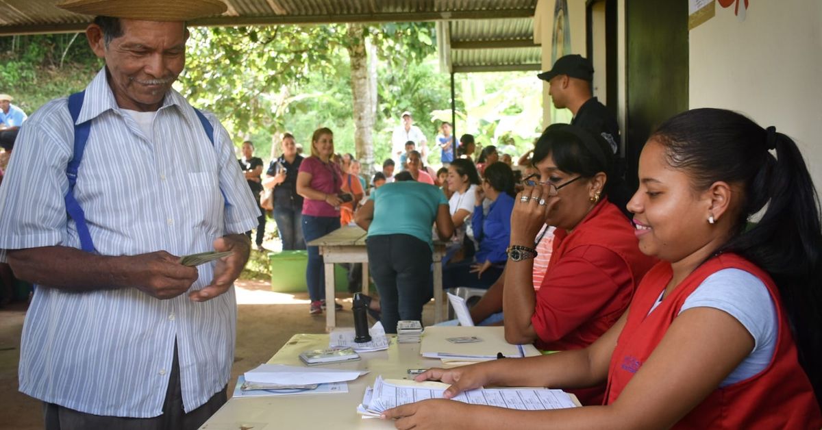 Mides asegura pagos de programas sociales tras reclamos de ...