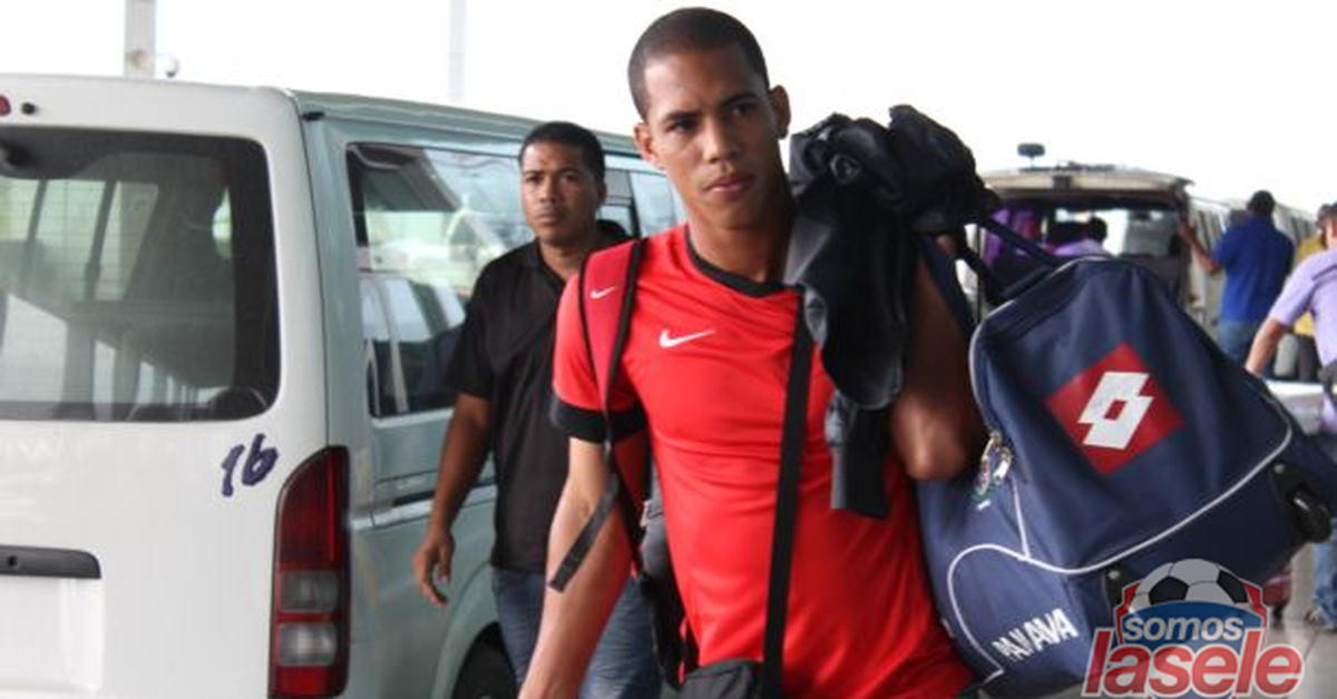 Jairo Jiménez salió con ansias de triunfo hacia el viejo continente - La Sele | Tvn Panamá