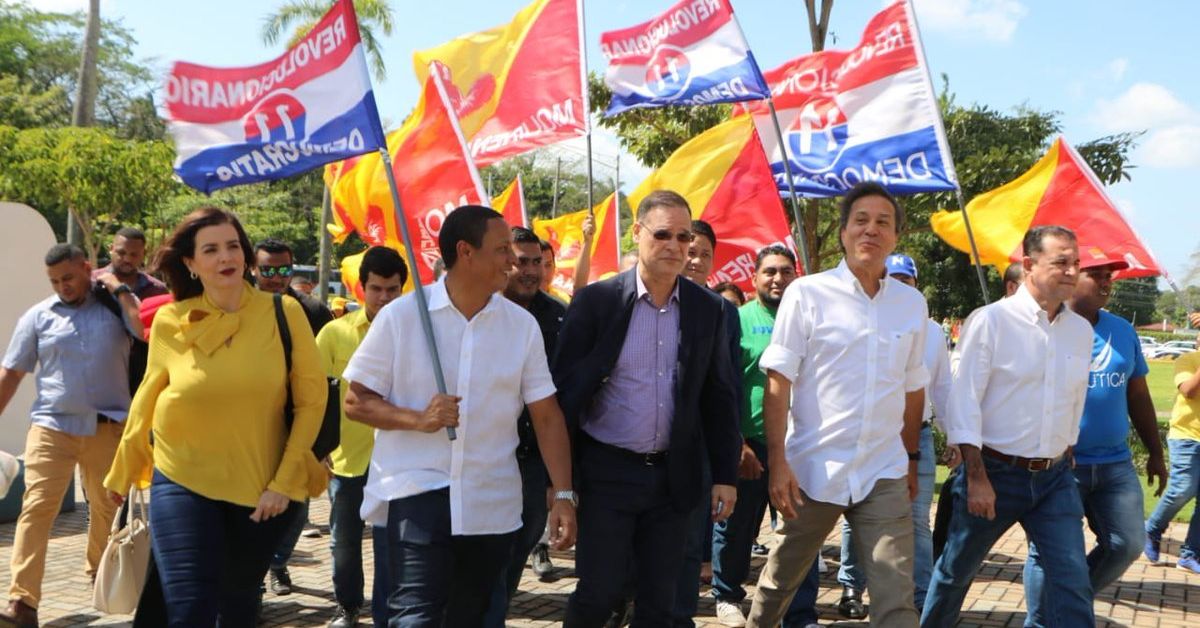 PRD y Molirena oficializan alianza ante el Tribunal Electoral ...