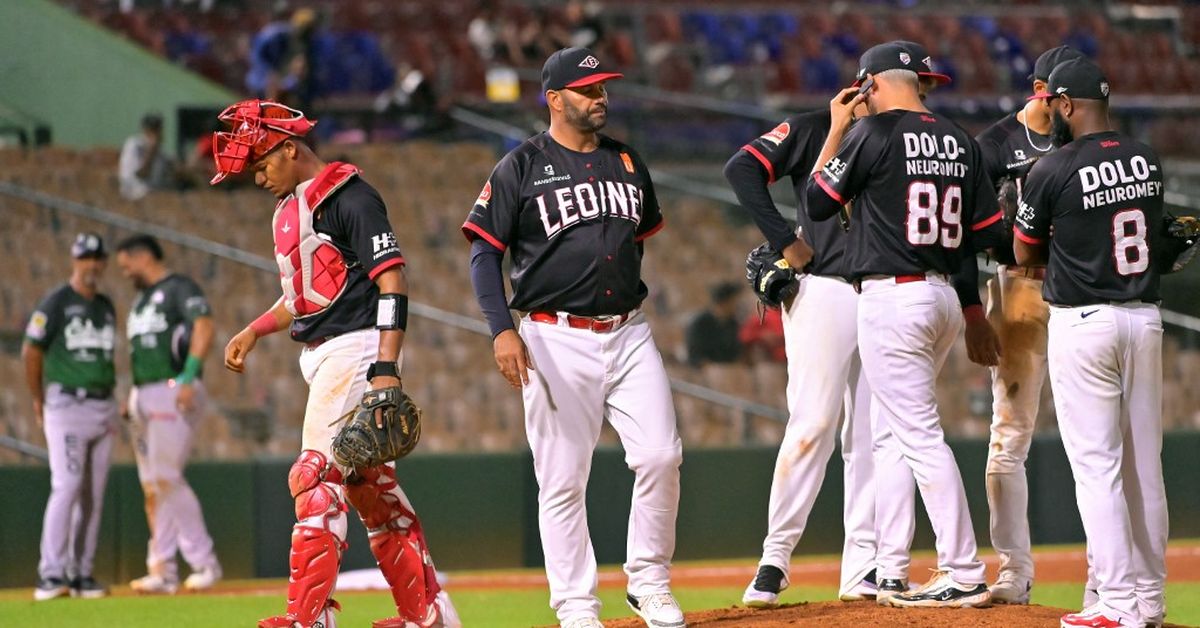 Darío Agrazal, Andy Otero y Kenny Hernández en la final de béisbol ...