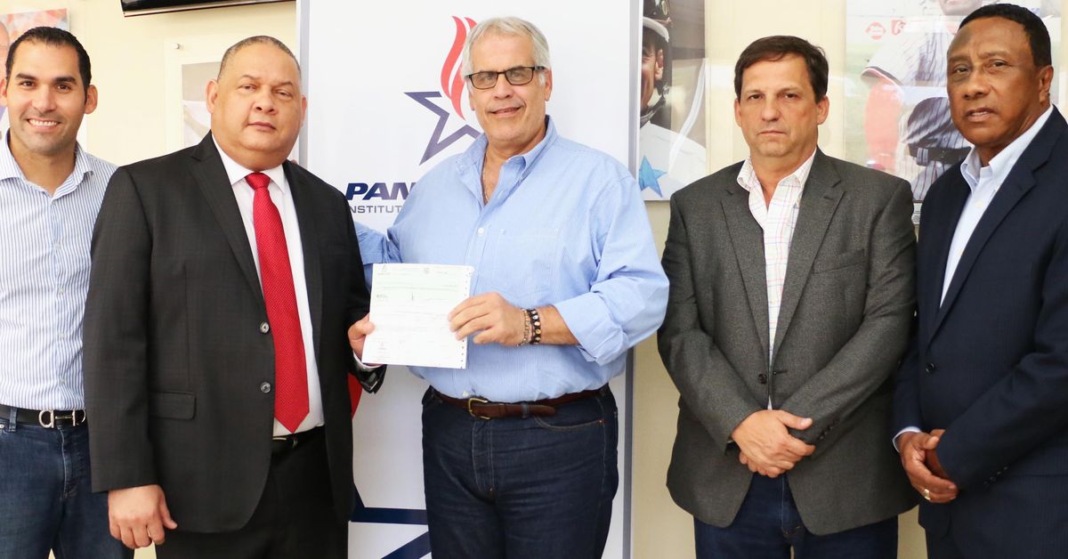 Pandeportes aporta 3.2 millones de dólares para eliminatoria al Clásico ...