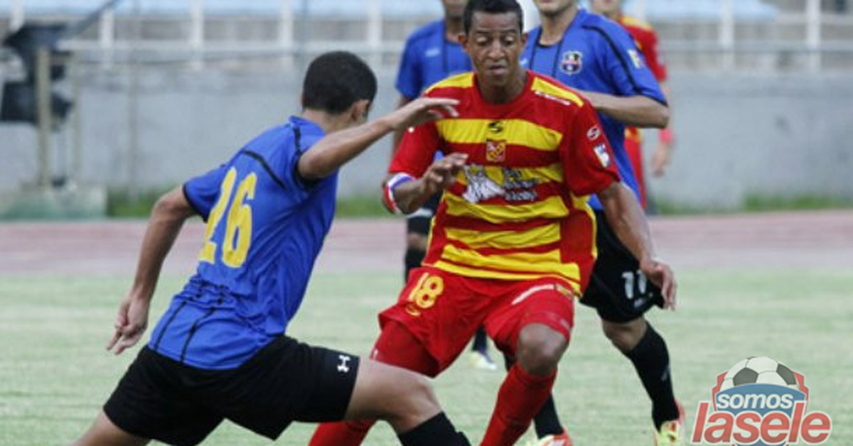 Gran actuación de Rolando Escobar en Copa Libertadores - La Sele | TVN ...