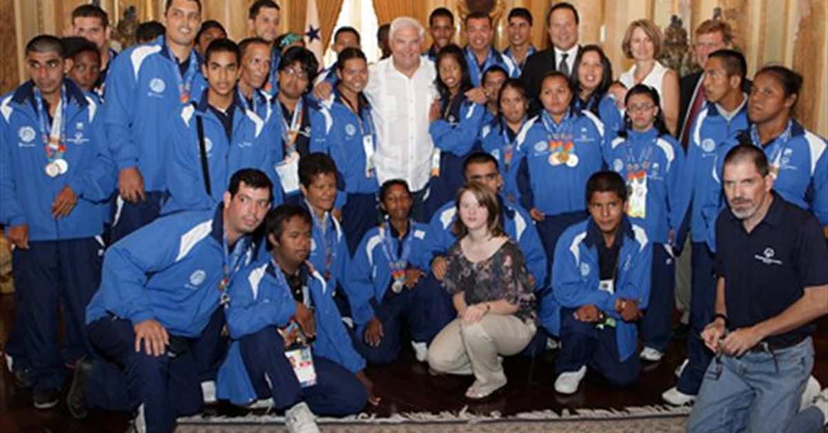 Atletas de Olimpiadas Especiales recibidos en Presidencia - Más ...